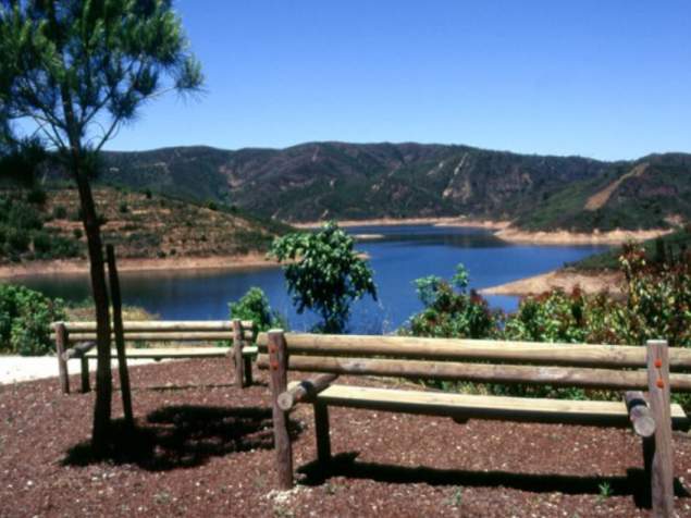 Freemaps - Arade Dam