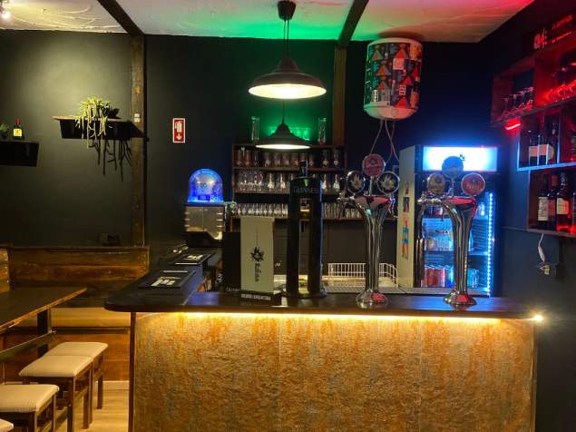 Freemaps - THE UNDERDOG Bar & Restaurant