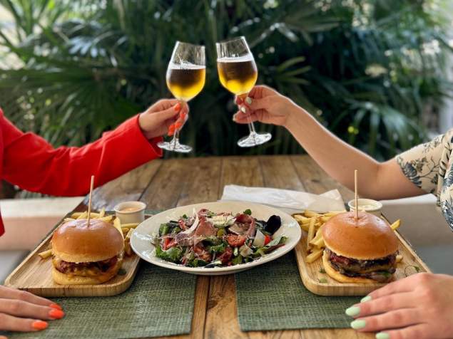 Freemaps - VERANDA Lounge Bar